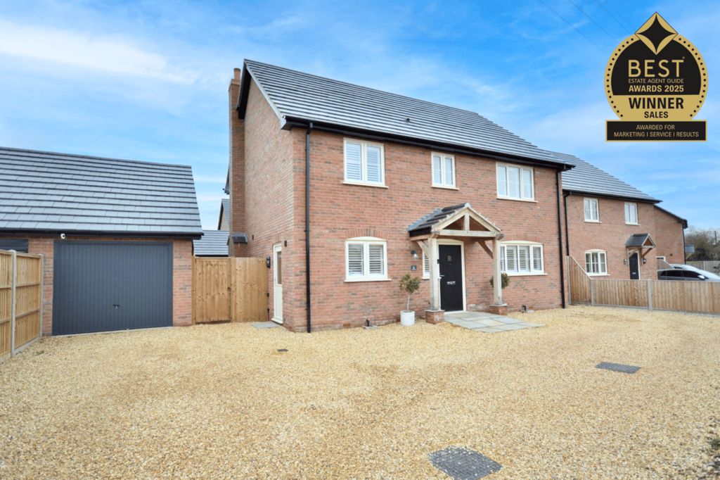 Ashwicken Road, King's Lynn PE32 4 bed detached house - £419,950