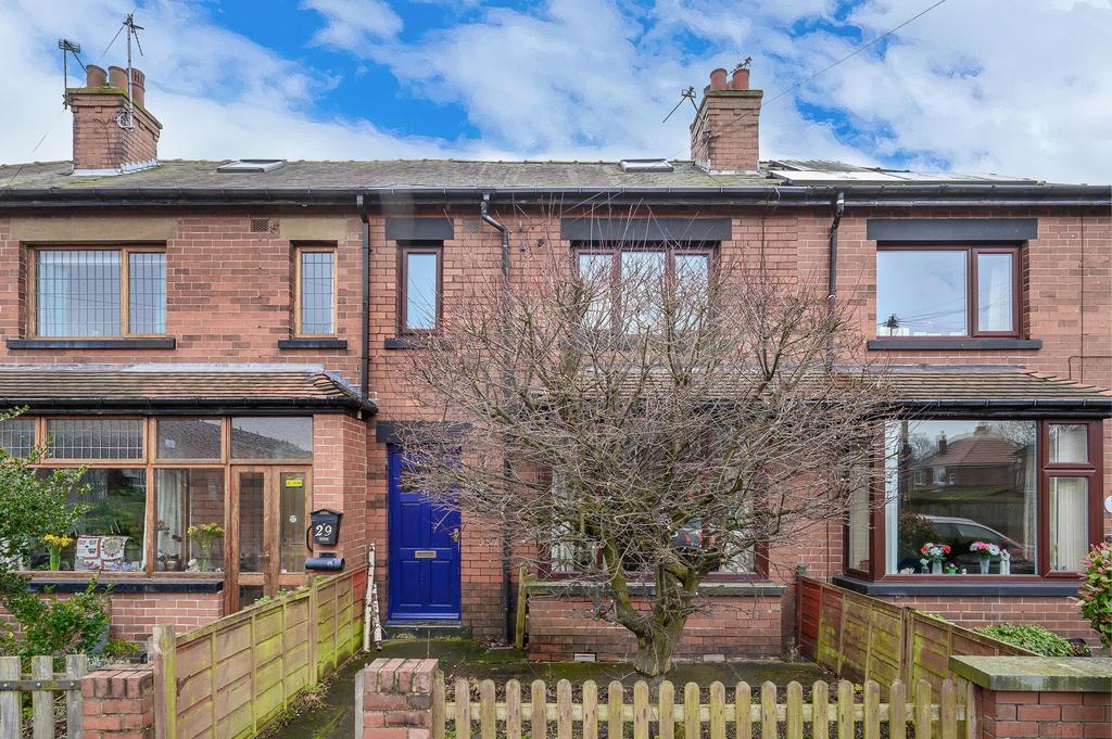 Queens Road, Leeds, LS27 3 bed terraced house for sale - £210,000