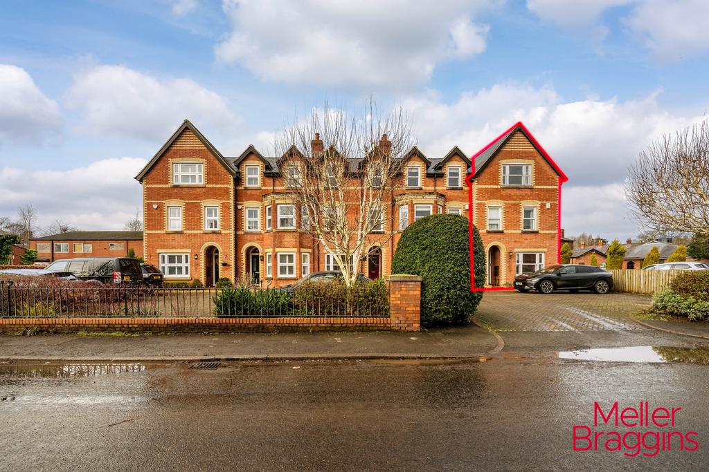 Masters Court Bexton Road, Knutsford 4 bed townhouse for sale - £575,000