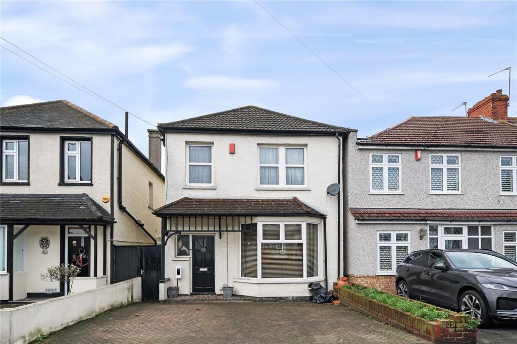 Lion Road, Bexleyheath 3 bed detached house - £625,000