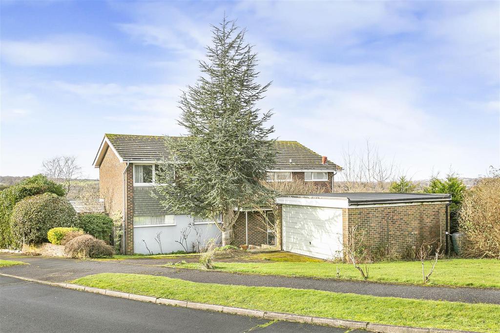 WINDMILL DRIVE, SOUTH LEATHERHEAD, KT22 5 bed detached house for sale ...