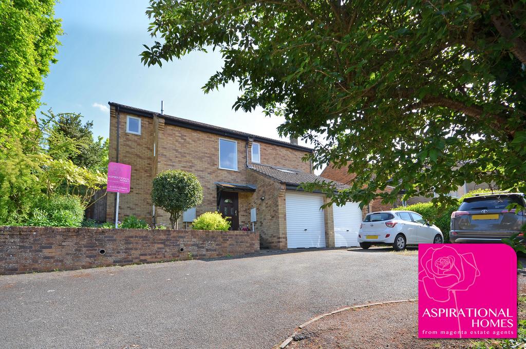 Brookside, Stanwick 4 bed detached house for sale - £475,000