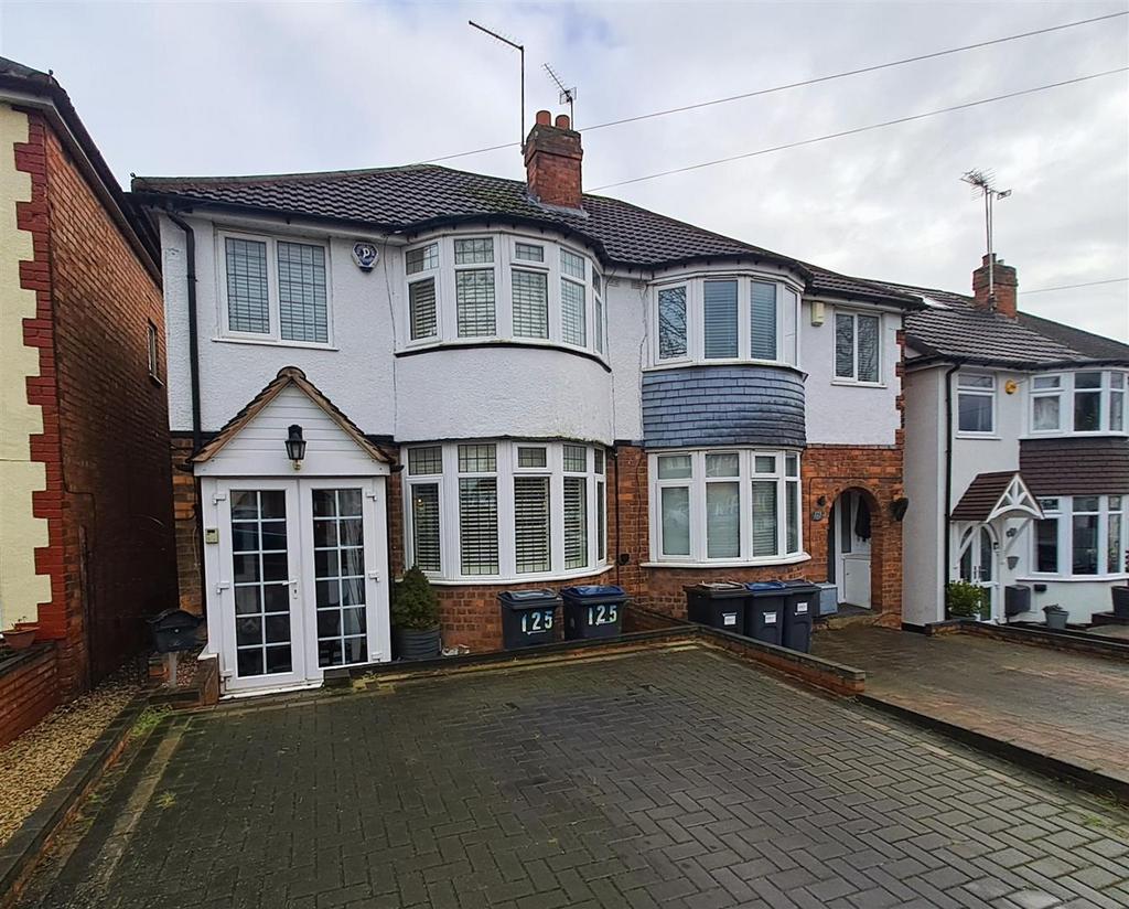 Goldthorne Avenue, Sheldon, Birmingham 3 bed semi-detached house - £265,000