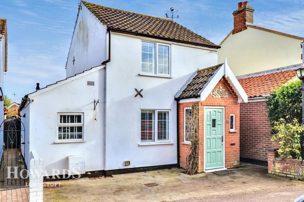 Mill Lane, Corton 2 bed detached house for sale - £235,000