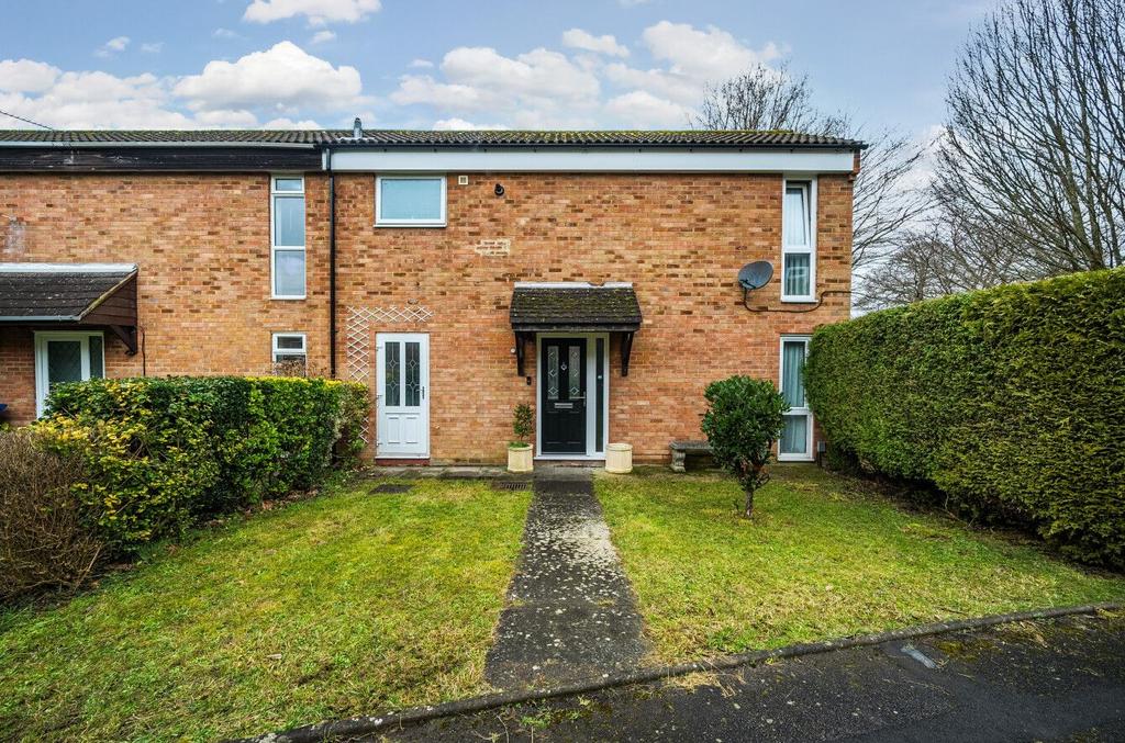 Garswood, Bracknell RG12 3 bed semi-detached house - £390,000