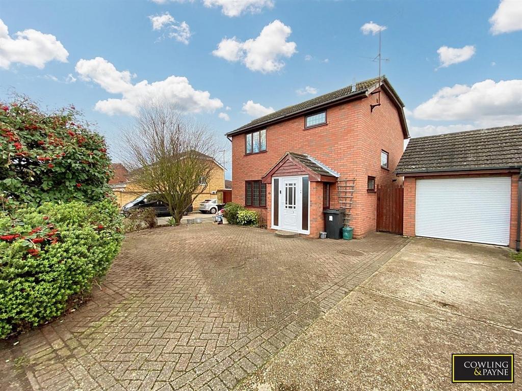 Bulphan Close, Wickford 3 bed detached house - £425,000
