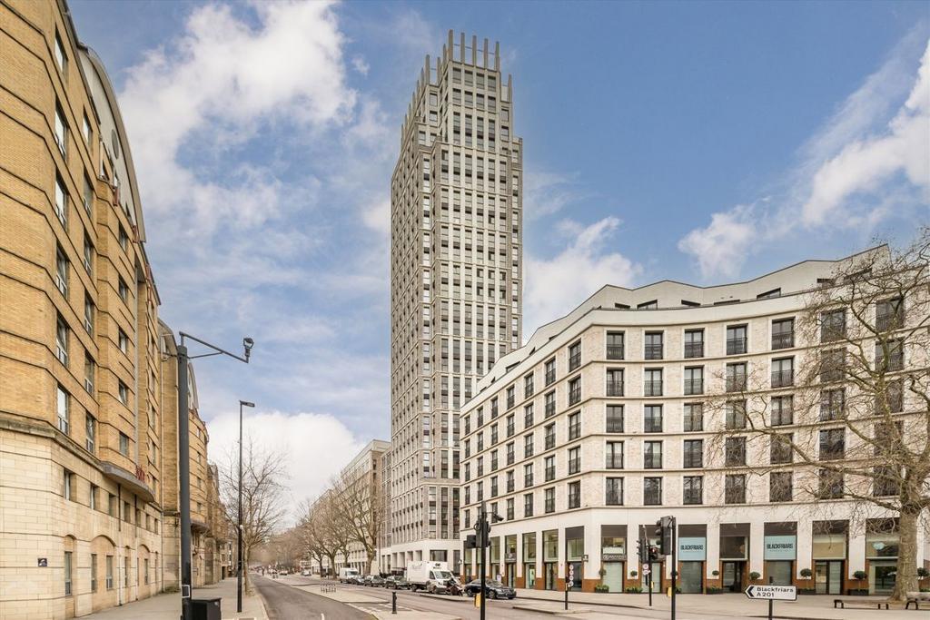 Blackfriars Road, London SE1 2 bed flat to rent - £3,497 pcm (£807 pw)