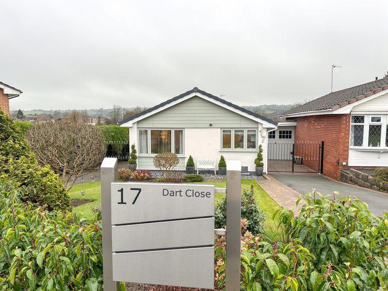 Dart Close, Biddulph 2 bed detached bungalow for sale - £275,000