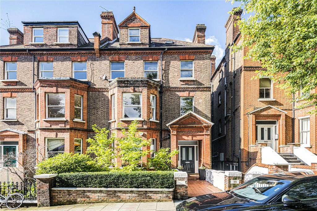 Netherhall Gardens, London, NW3 2 bed apartment - £900,000