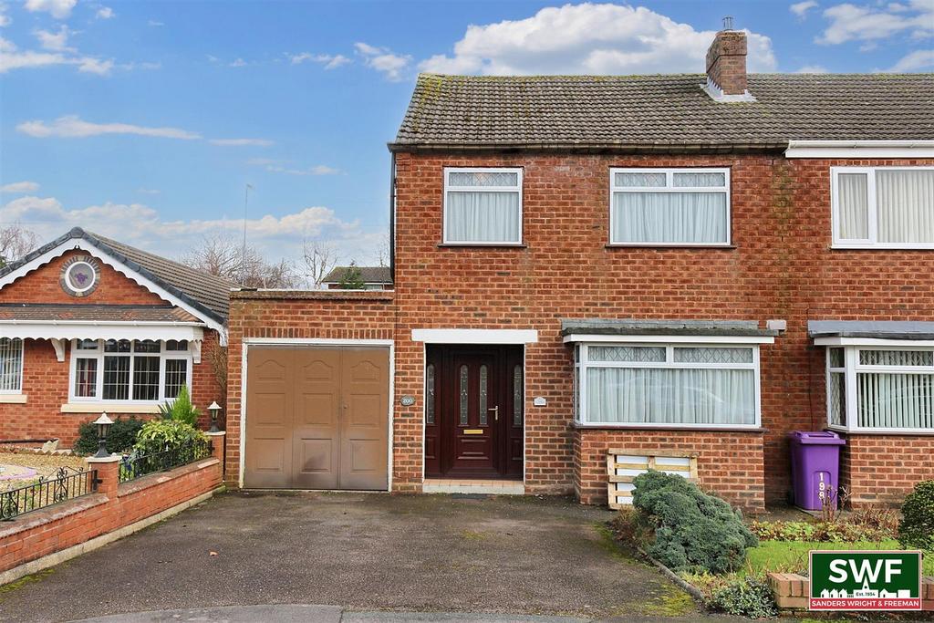 Springhill Road, Wednesfield... 3 bed semi-detached house for sale - £ ...