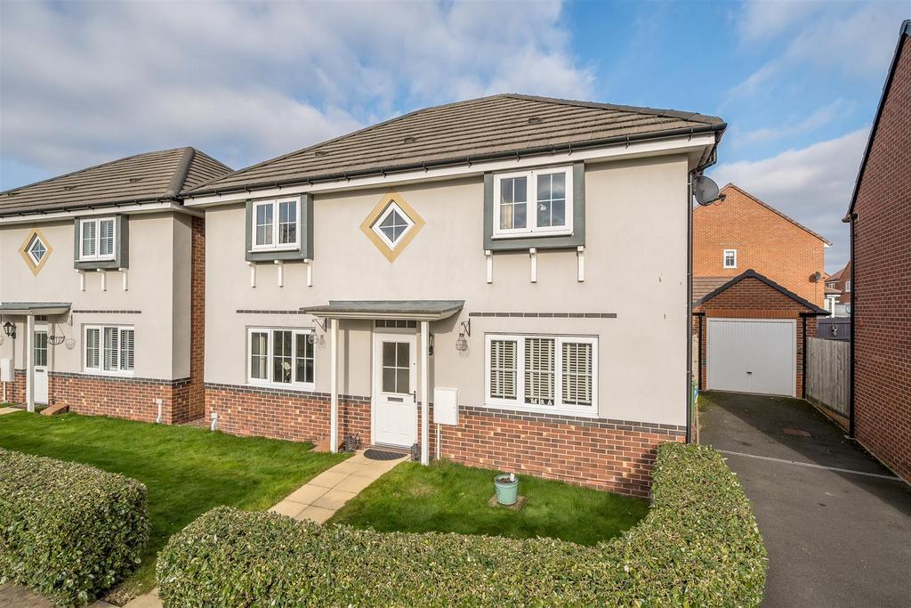 38 Whinberry Drive, Bowbrook, SY5 8QN 4 bed detached house for sale - £ ...