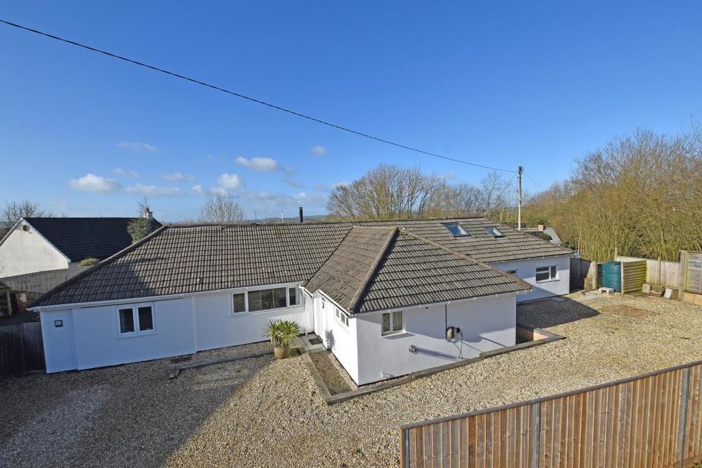Muxbeare Lane, Willand, Cullompton 5 bed detached house - £550,000