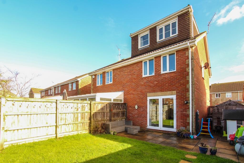 8 Limbury, Martock 4 bed semi-detached house for sale - £275,000