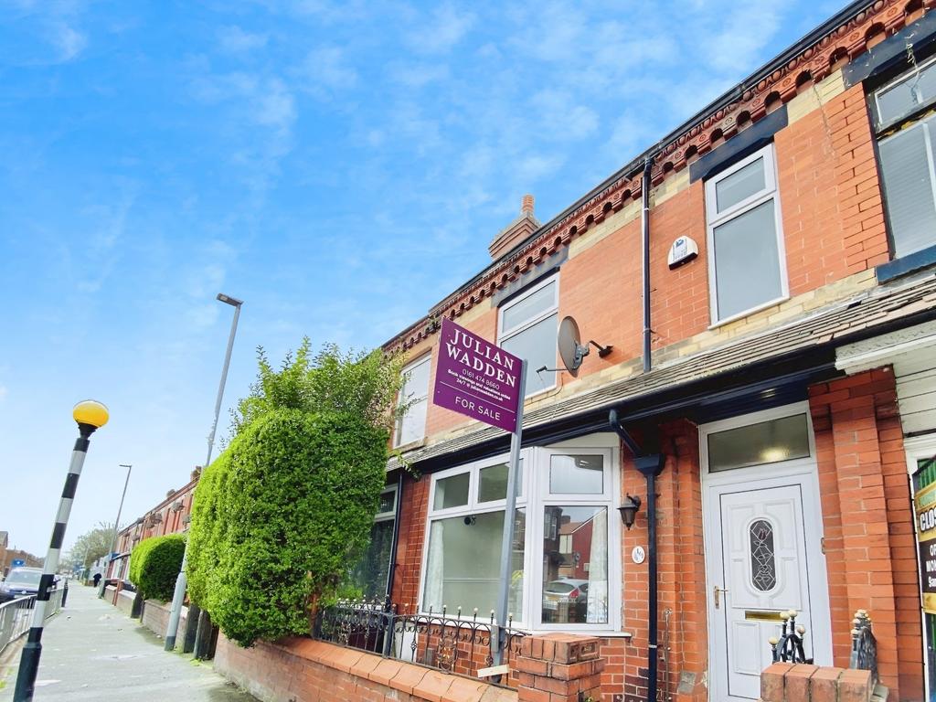 Chapman Street, Gorton, Manchester, M18 2 bed terraced house - £170,000