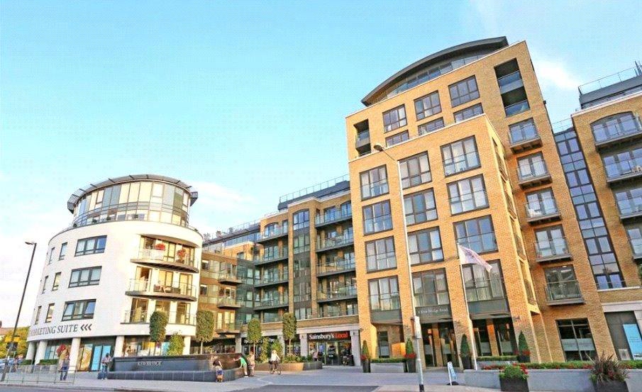 Quayside, 8 Kew Bridge Road, London, TW8 2 bed apartment - £3,200 pcm ...