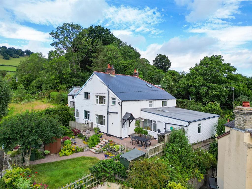 Llwynmawr, Llangollen, LL20. 3 bed semi-detached house for sale - £290,000
