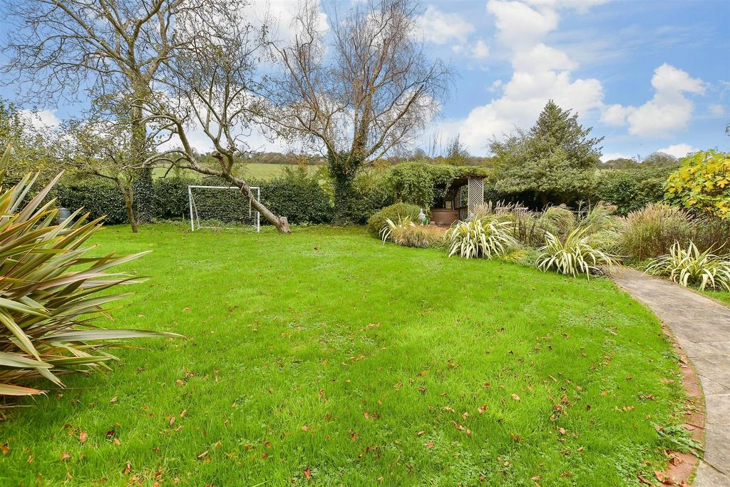 London Road, Pyecombe, East Sussex 5 bed detached house for sale - £ ...