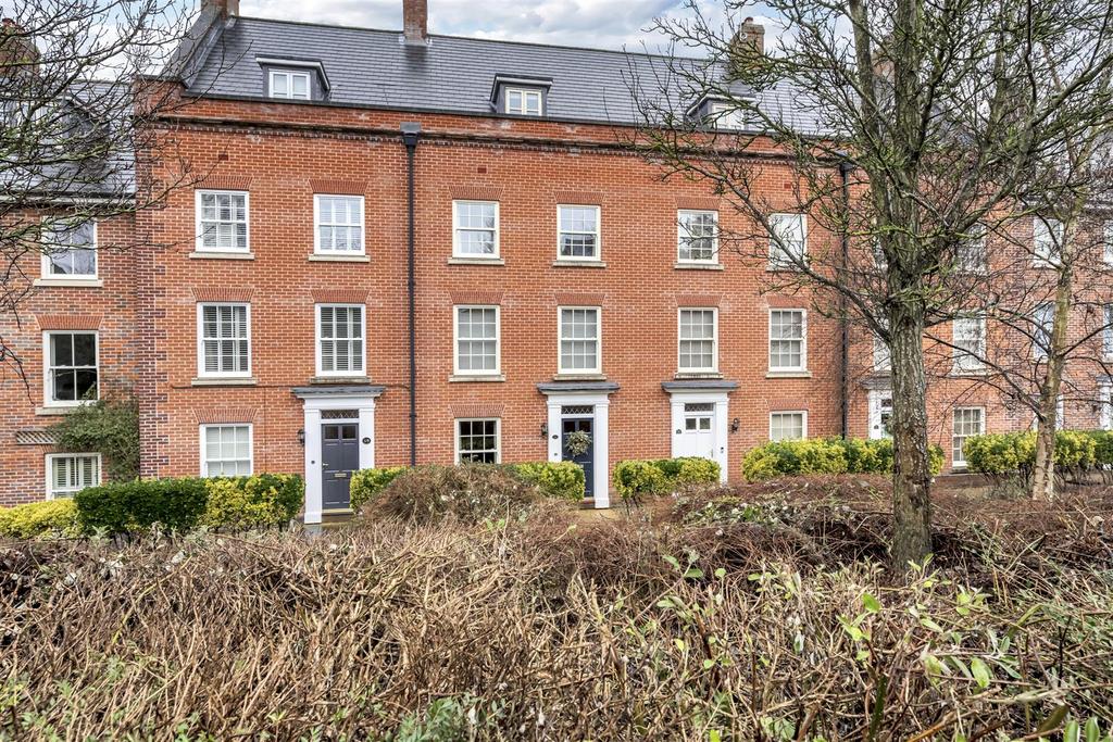 Tupman Walk, Bury St. Edmunds 5 bed townhouse for sale - £595,000