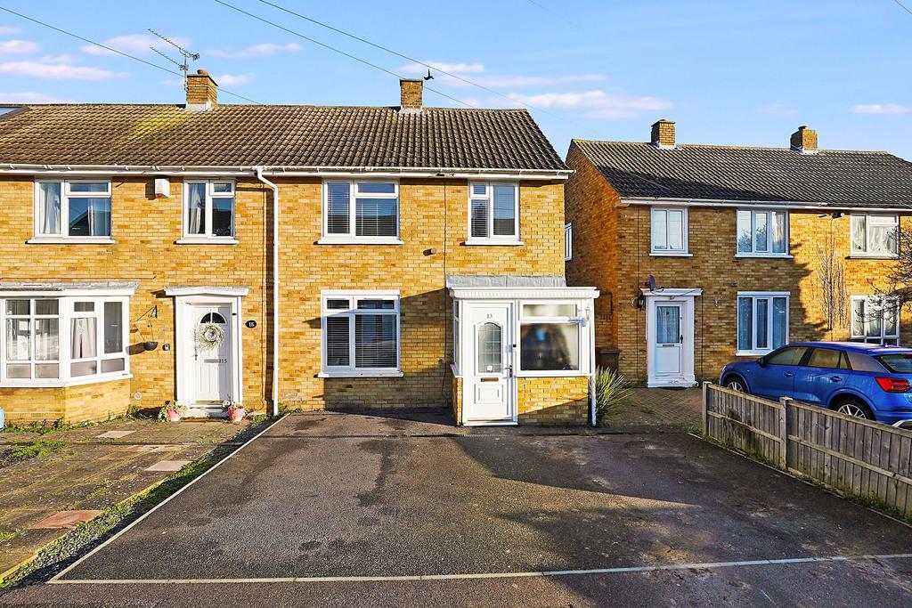Winchester Way, Rainham, ME8 2 bed end of terrace house - £290,000