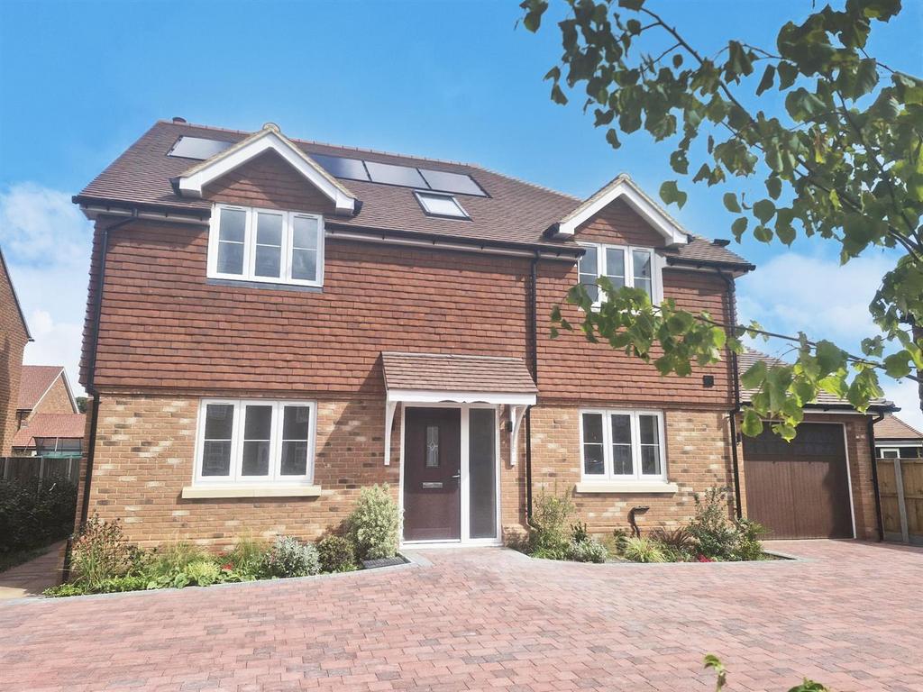 The Guilton, Plot 4 Leverick Place, Ash 4 bed detached house for sale ...