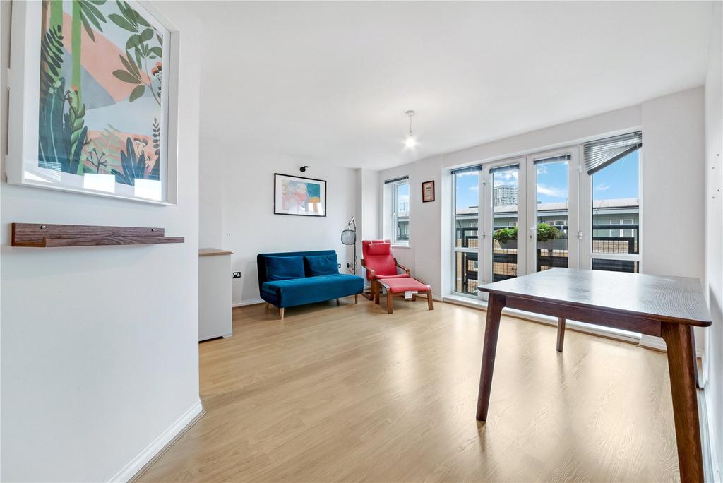 Locksons Close, London, E14 2 bed apartment - £1,950 pcm (£450 pw)