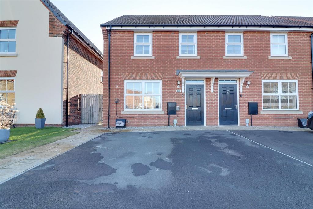 Ashton Green, Hessle 3 bed semi-detached house for sale - £225,000