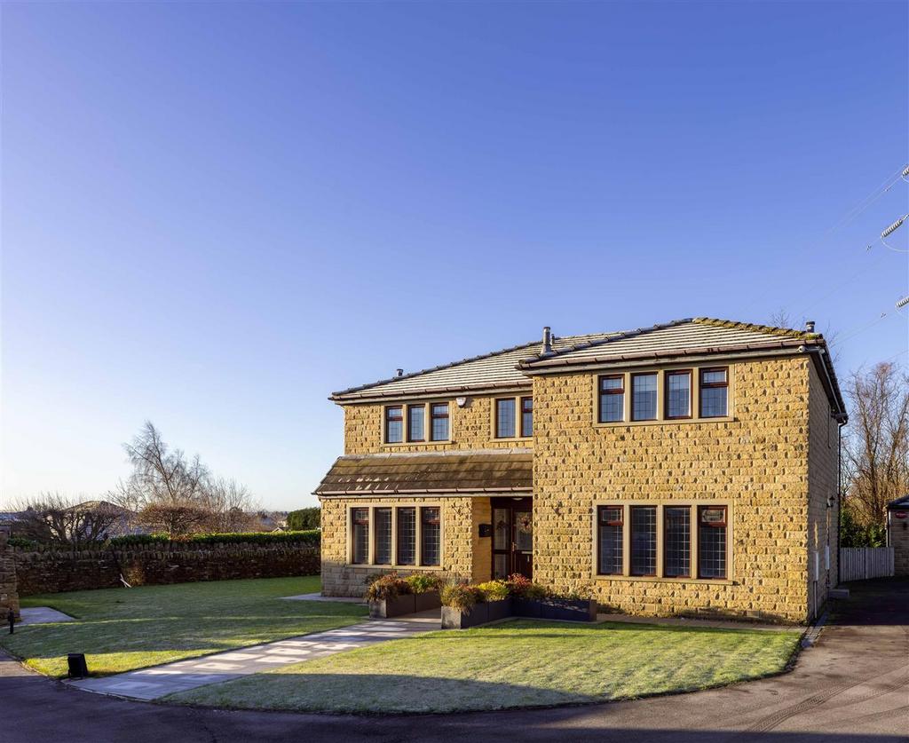 Kellymoor Walk, Bradford BD10 4 bed detached house for sale - £700,000