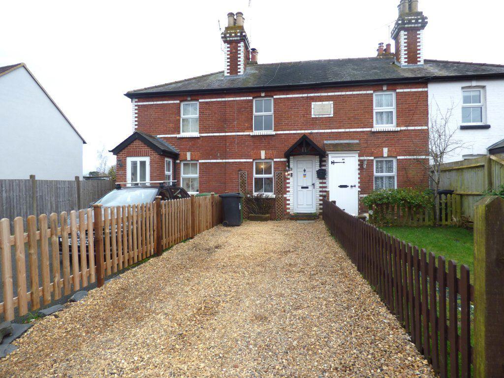 Little Bookham Street, Bookham 2 bed terraced house to rent - £1,800 ...