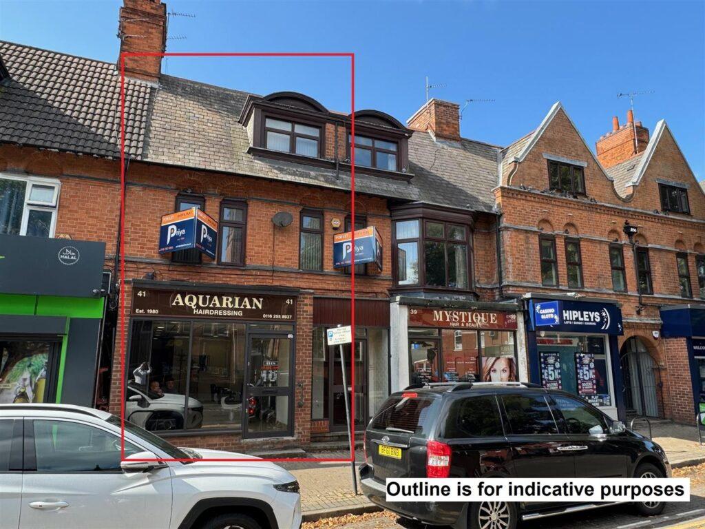 Narborough Road, Leicester LE3 2 bed property - £2,500 pcm (£577 pw)