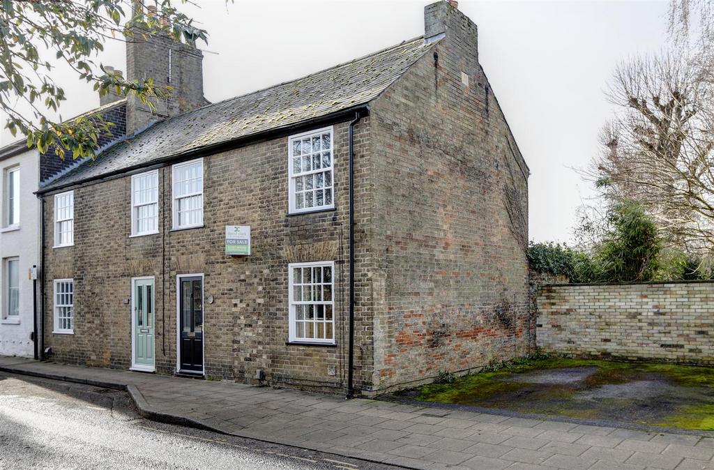 Silver Street, Ely CB7 2 bed semi-detached house for sale - £347,000