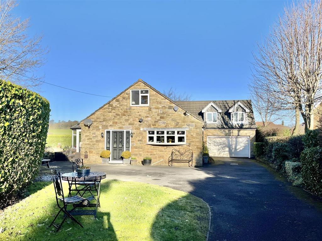 Springbank Crescent, Garforth, Leeds 5 bed detached house for sale - £ ...