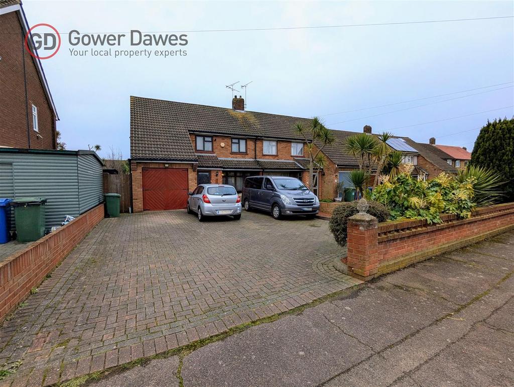St Francis Way, Chadwell St.Mary 4 bed semi-detached house for sale - £ ...