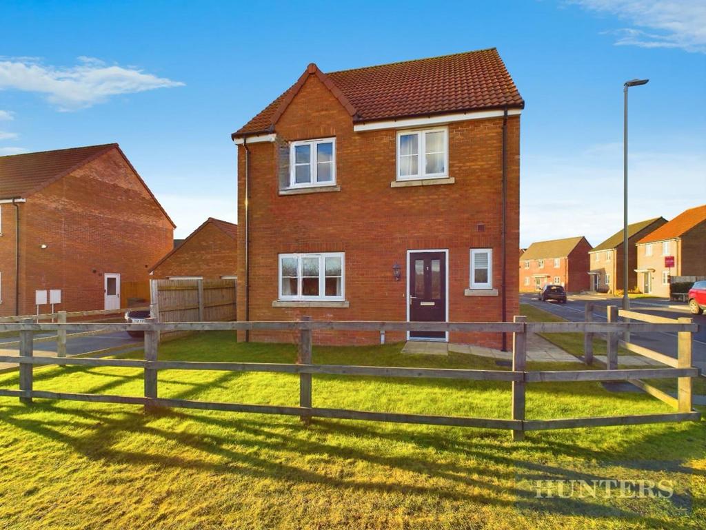Mustang Road, Seamer, Scarborough 4 bed house for sale - £290,000