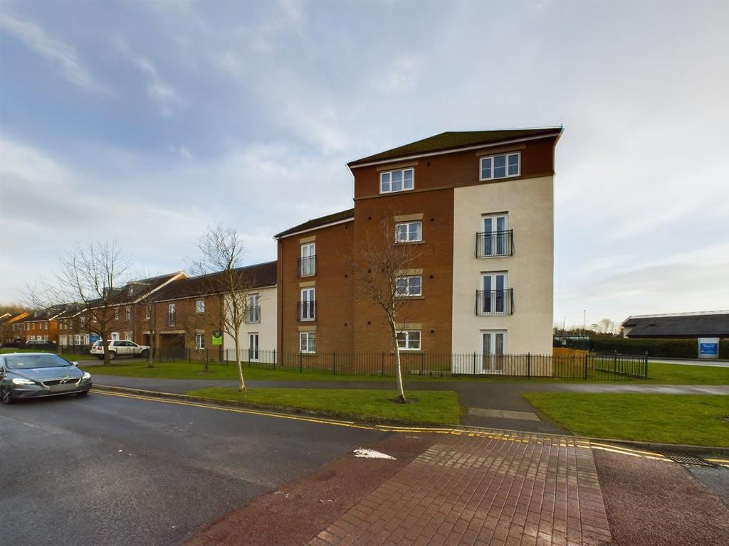 Collingsway, Darlington, County Durham 2 bed apartment - £99,950