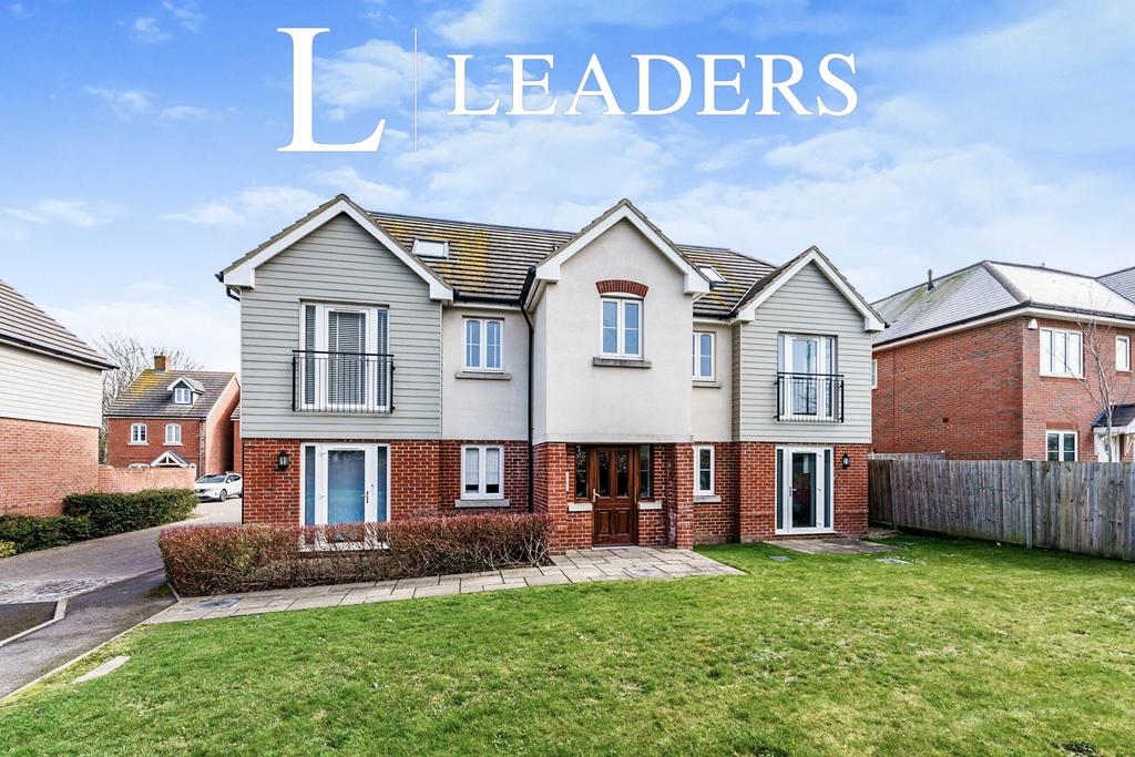 Langmeads Close, East Preston 2 bed apartment - £1,250 pcm (£288 pw)