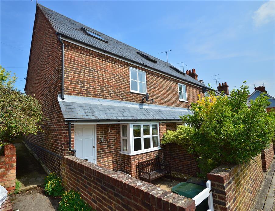 Boughtons Mill, Wallingford OX10 3 bed semi-detached house - £1,300 pcm ...
