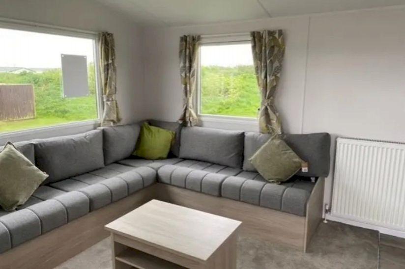 Harts Holiday Park, Leysdown Road ME12 2 bed static caravan - £39,995