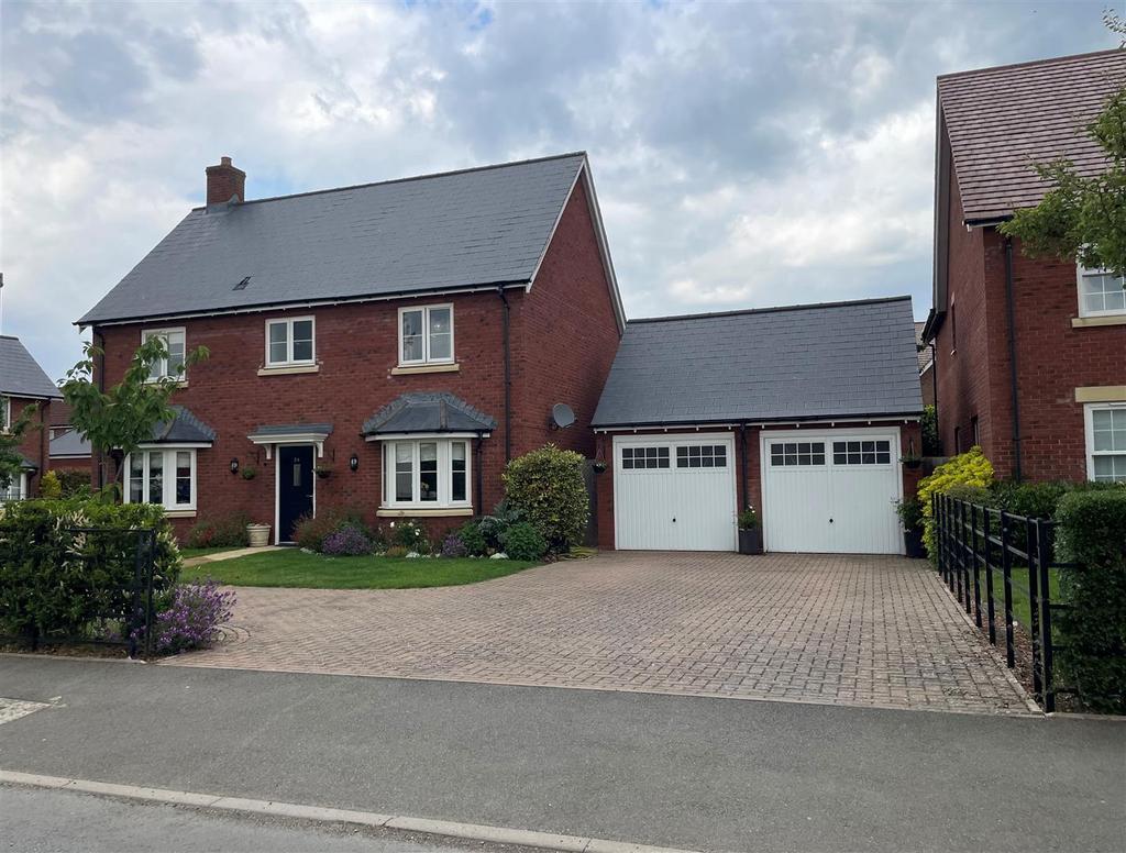 Station Road, Bretforton WR11 4 bed detached house for sale - £625,000
