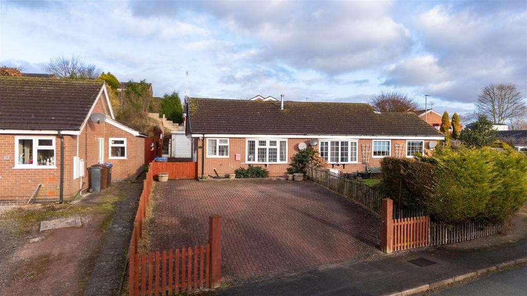 Churchill Avenue, Cheddleton, Leek 2 bed semi-detached bungalow for ...