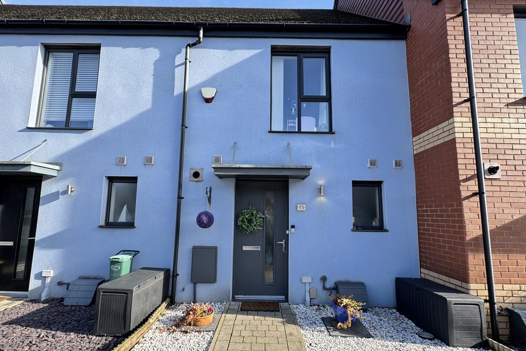 Portland Drive, Barry 2 bed terraced house - £219,500
