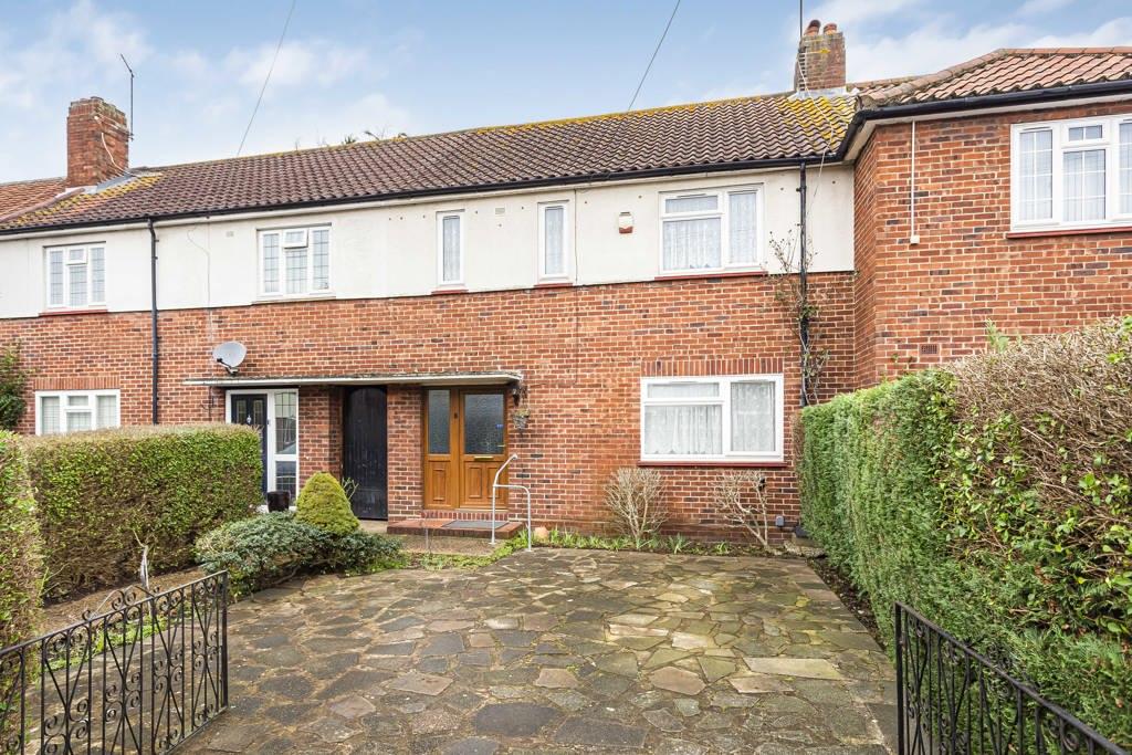Mill Farm Crescent, Whitton... 3 bed terraced house for sale - £500,000