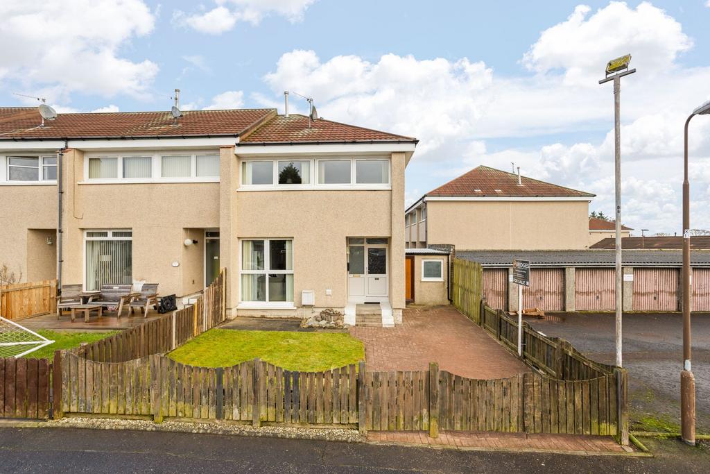 Burnbrae Road, Stoneyburn, EH47 3 bed end of terrace house - £135,000