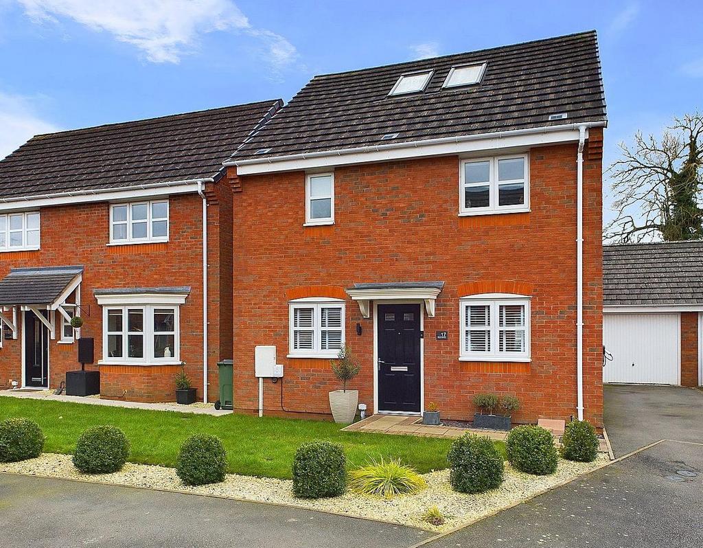 Thorpe Gardens, Littlethorpe... 4 bed detached house - £350,000