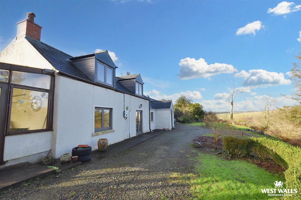 Cosheston, Pembroke Dock 4 bed country house for sale - £775,000
