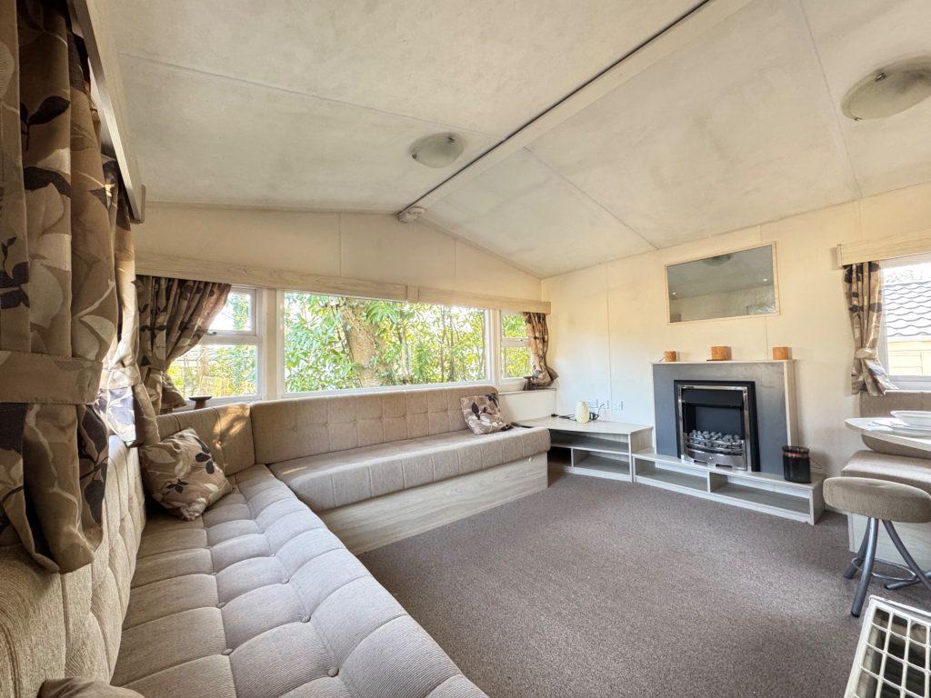 Beauport Holiday Park 2 bed static caravan - £29,995