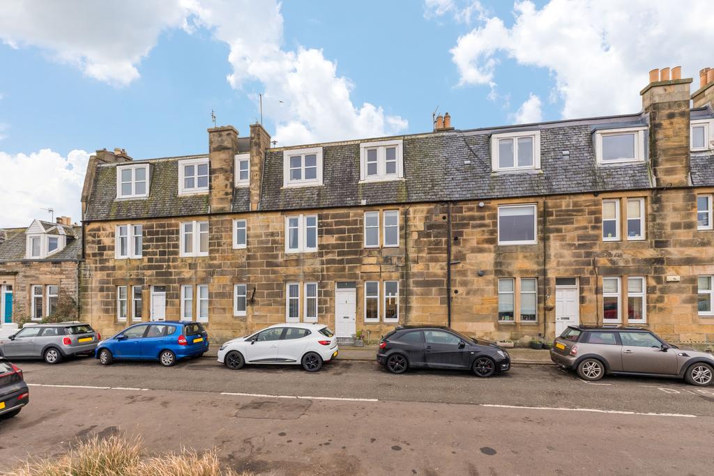 7 Promenade, Musselburgh, EH21 6DE 1 bed flat for sale - £215,000