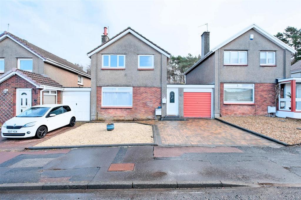 Chatelherault Crescent, Hamilton 3 bed detached house - £245,000