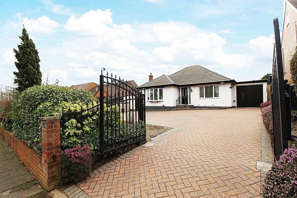 Moorgate Road, Rotherham 4 bed detached bungalow - £575,000