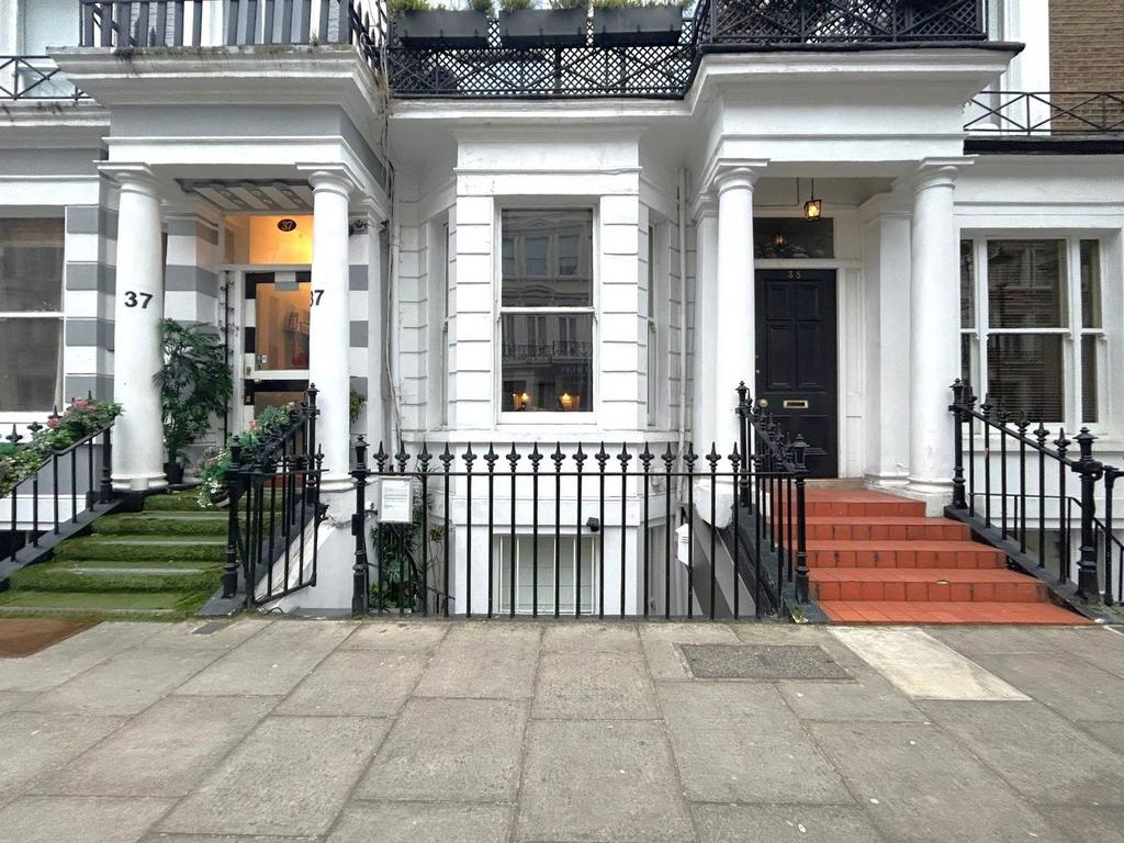 Collingham Place, London, SW5 0QF 2 bed ground floor flat for sale - £ ...