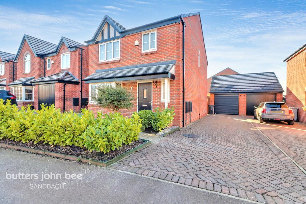 Charles Barnett Road, Sandbach 3 bed detached house for sale - £350,000